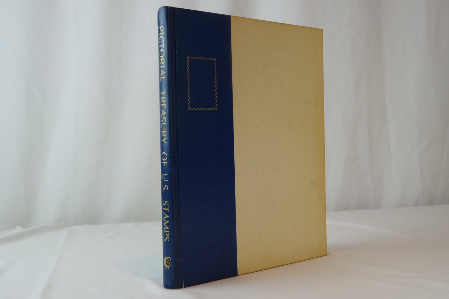 Pictorial Treasury of U.S. Stamps 1974 - Etsy