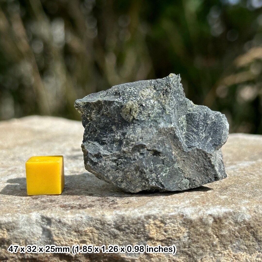 Certified Igneous Kimberlite Rock, Spiritual Healing Crystal Diamond ...