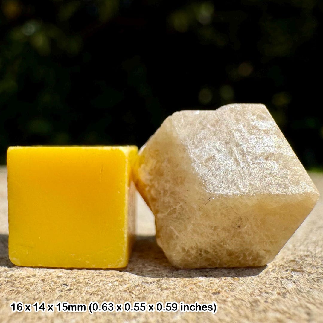 Yellow Garnet Healing Crystal | Natural Grossular or Andradite Garnet ...