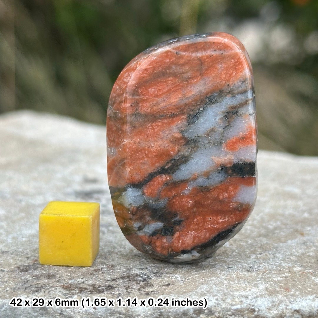 Lewisian Gneiss: Uk's Oldest Rock, Genuine Crystal Healing, Mineral ...