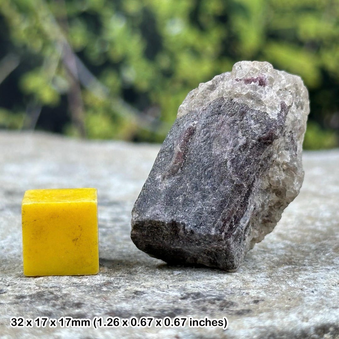 Mauve Tourmaline Crystal, Raw Rough Stone, Beautiful Mineral - Etsy