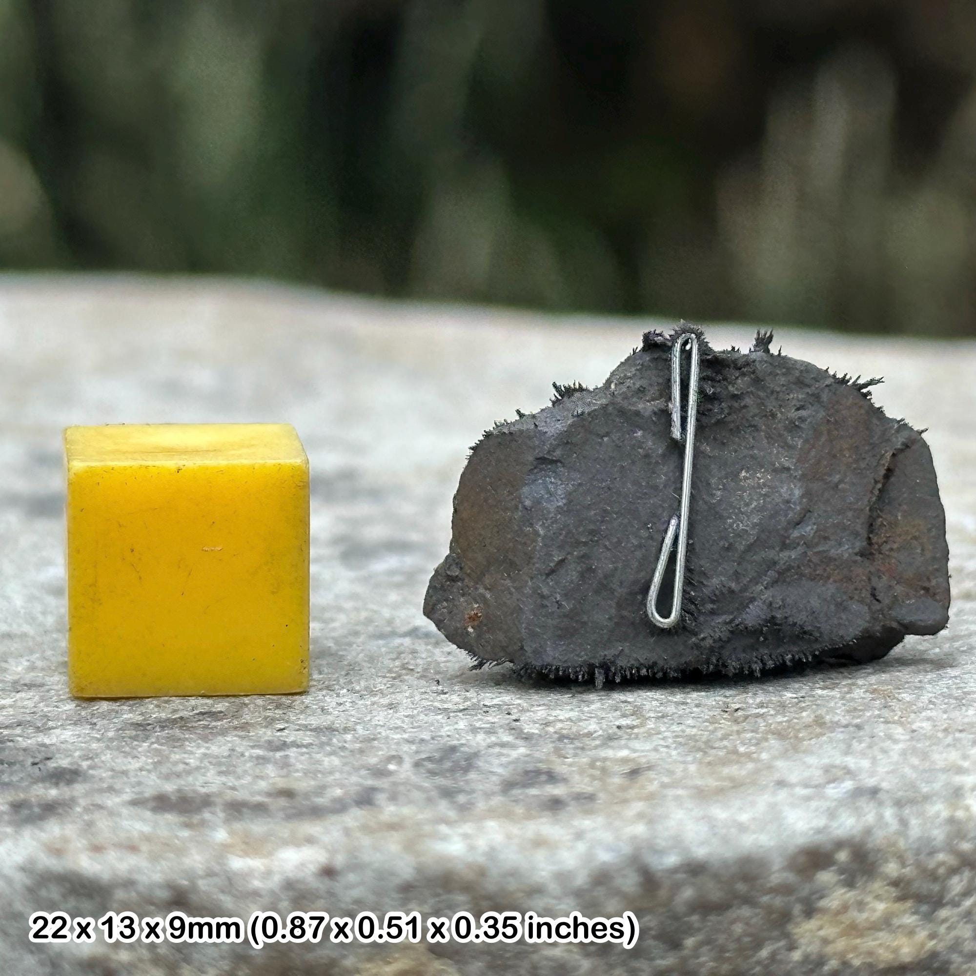 Magnetic Lodestone Crystal - Magnetism Rock Spiritual Healing - Etsy