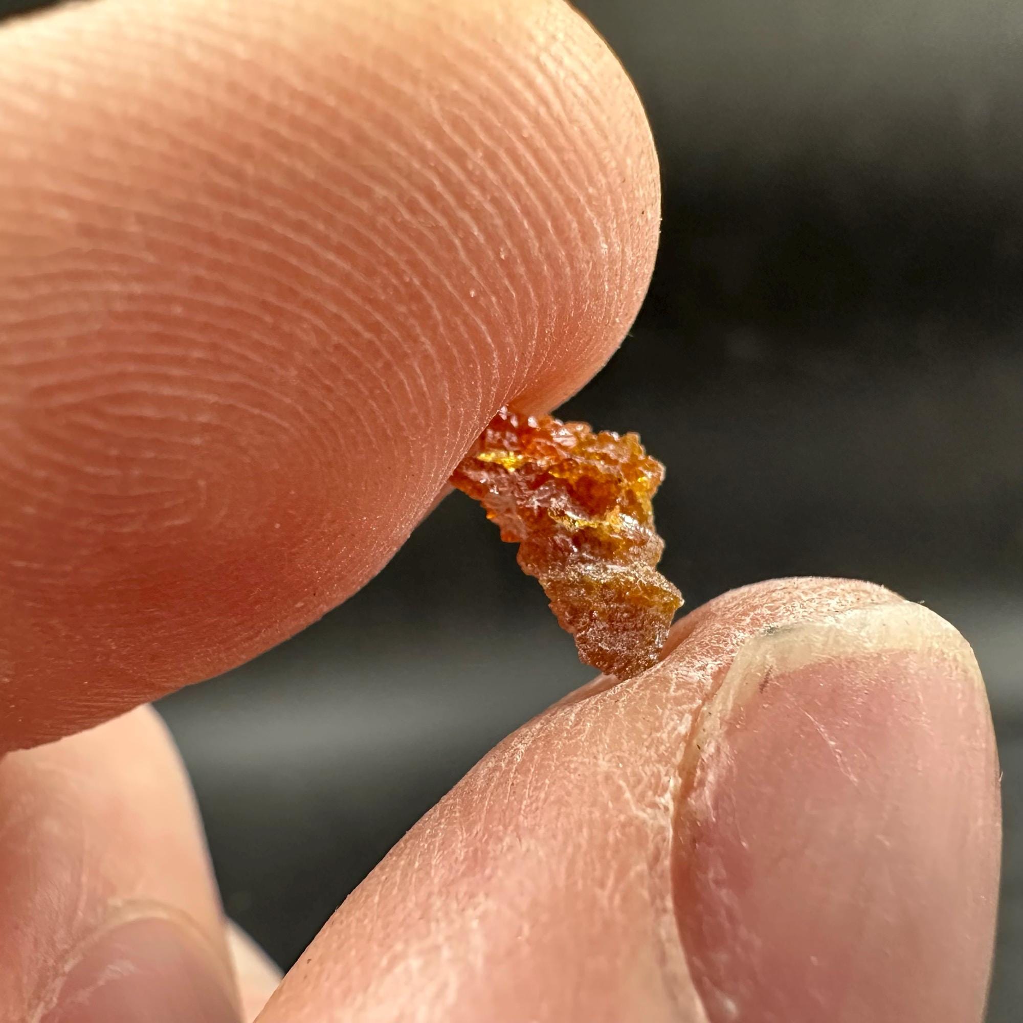Zincite: Zincite Crystal - Natural Stone for Manifestation and ...