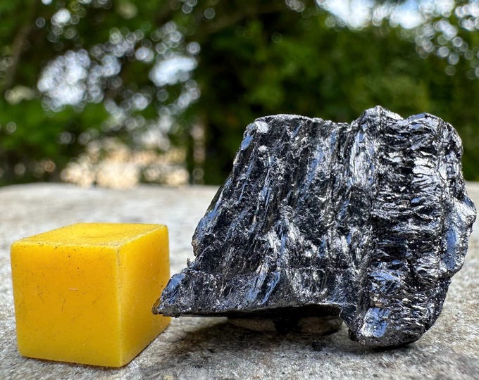 Graphite Crystal - Submetallic Grey & Pure - Healing Mineral Stone ...