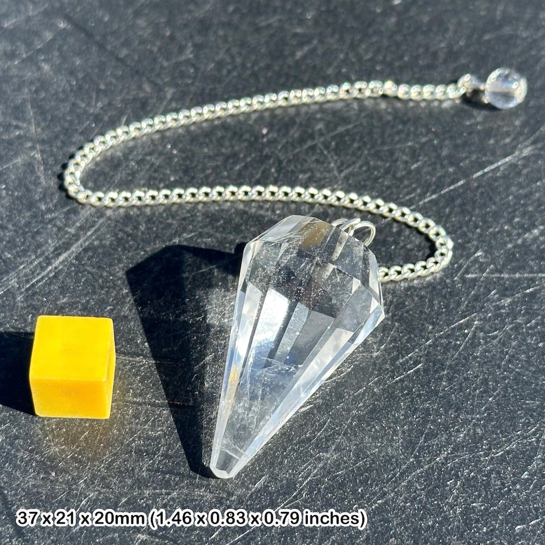 Pendulum Rock Crystal Quartz for Spiritual Healing and Dowsing, Uk ...