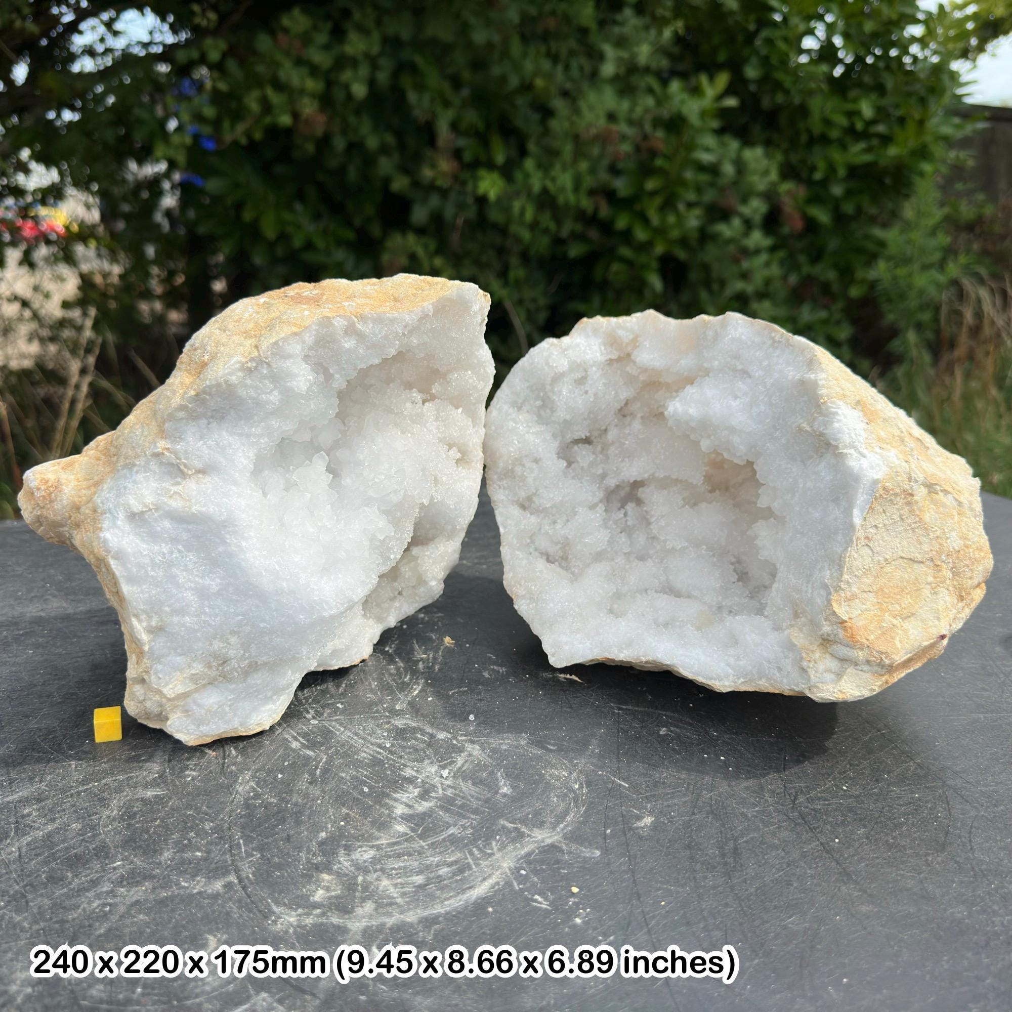 Giant Cracked Quartz Geode - Healing Crystal Stone - Etsy