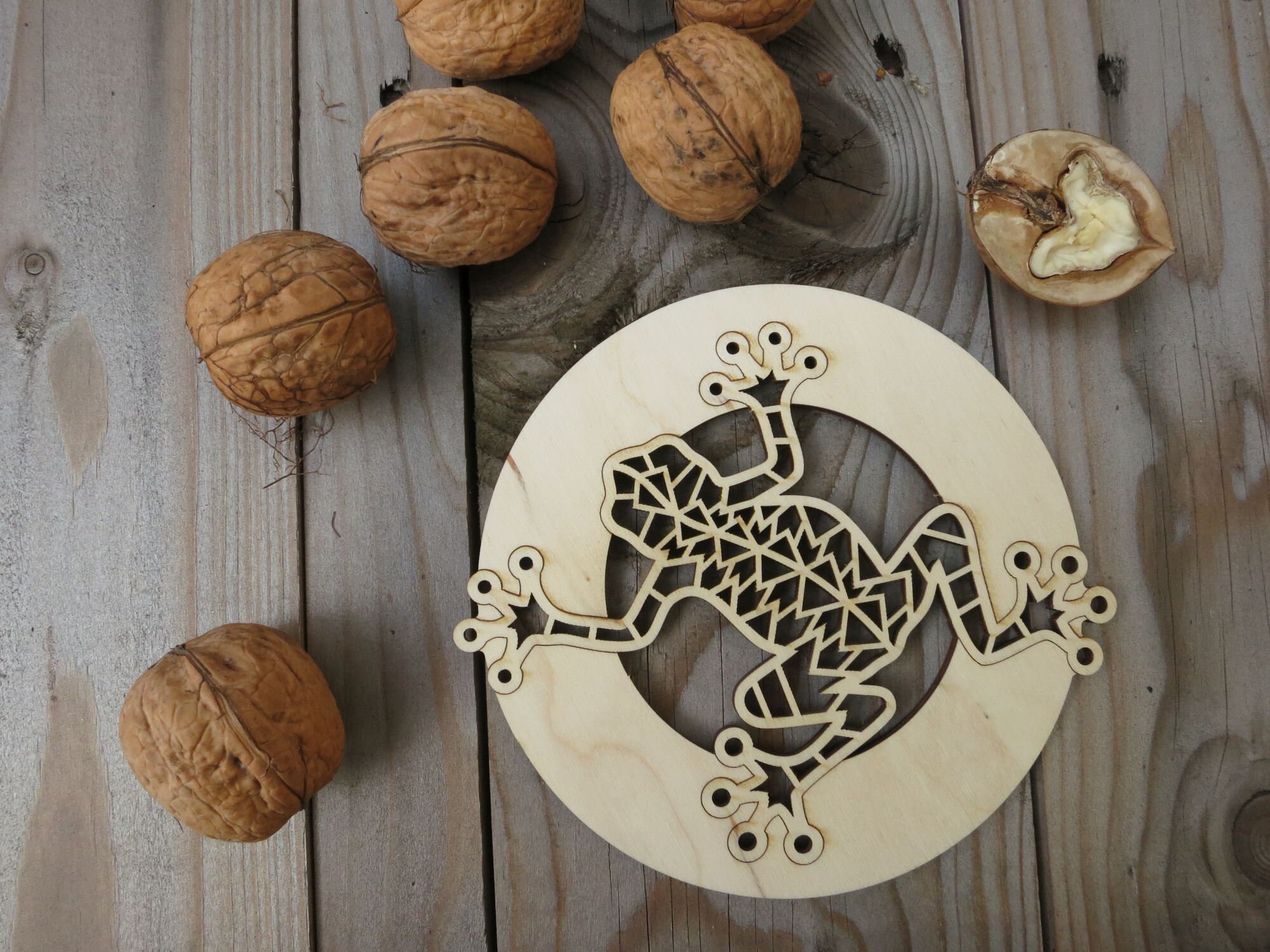 Froggy Wooden Coasters frog filigree openwork natural birch | Etsy