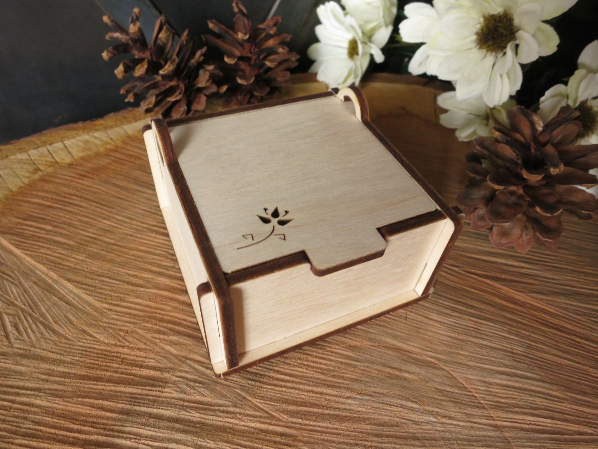 Minimalist Flower Wooden Box Engagement Proposal Ring - Etsy