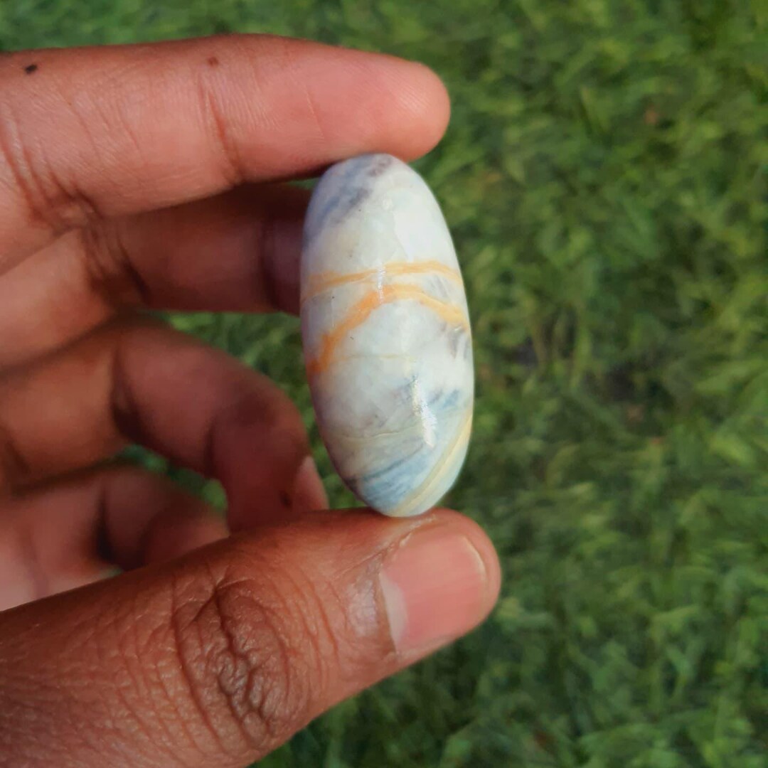 Natural Blue Scheelite Shiva Lingam Stone Beautiful Scheelite Shiva ...