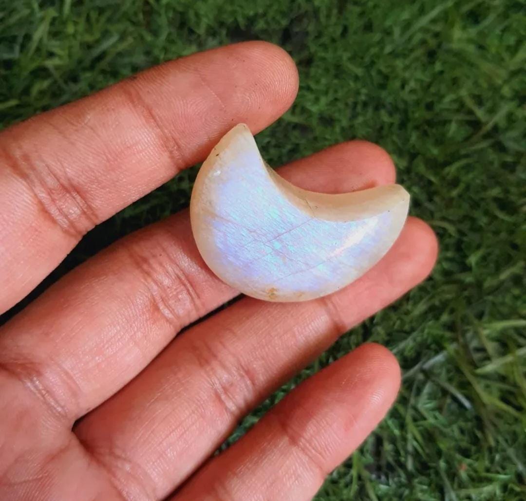 Peach Rainbow Moonstone Moon Statue Home Decoration Crystal Moon Smooth ...