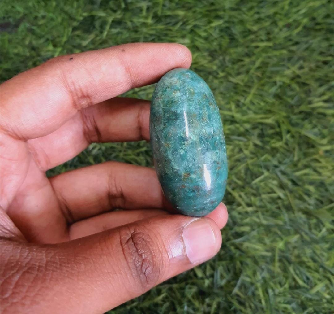 Natural Australian Green Fuchsite Shiva Lingam Stone Amazing Australian ...