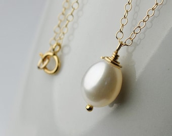 Single Pearl Drop Necklace - Etsy
