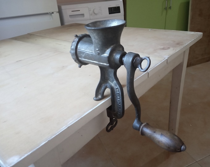 Vintage German Meat Grinder Massive Meat Chopper Solid Mechanical Meat ...