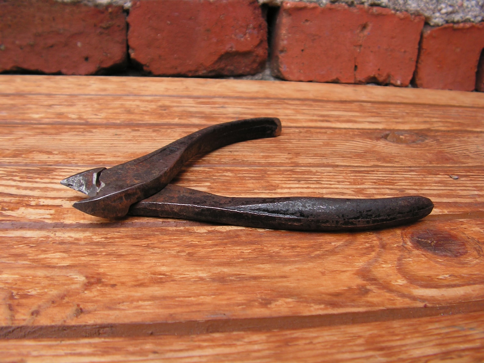 Vintage Pliers Primitive Rusty Pliers Antique Hand Tool Old - Etsy