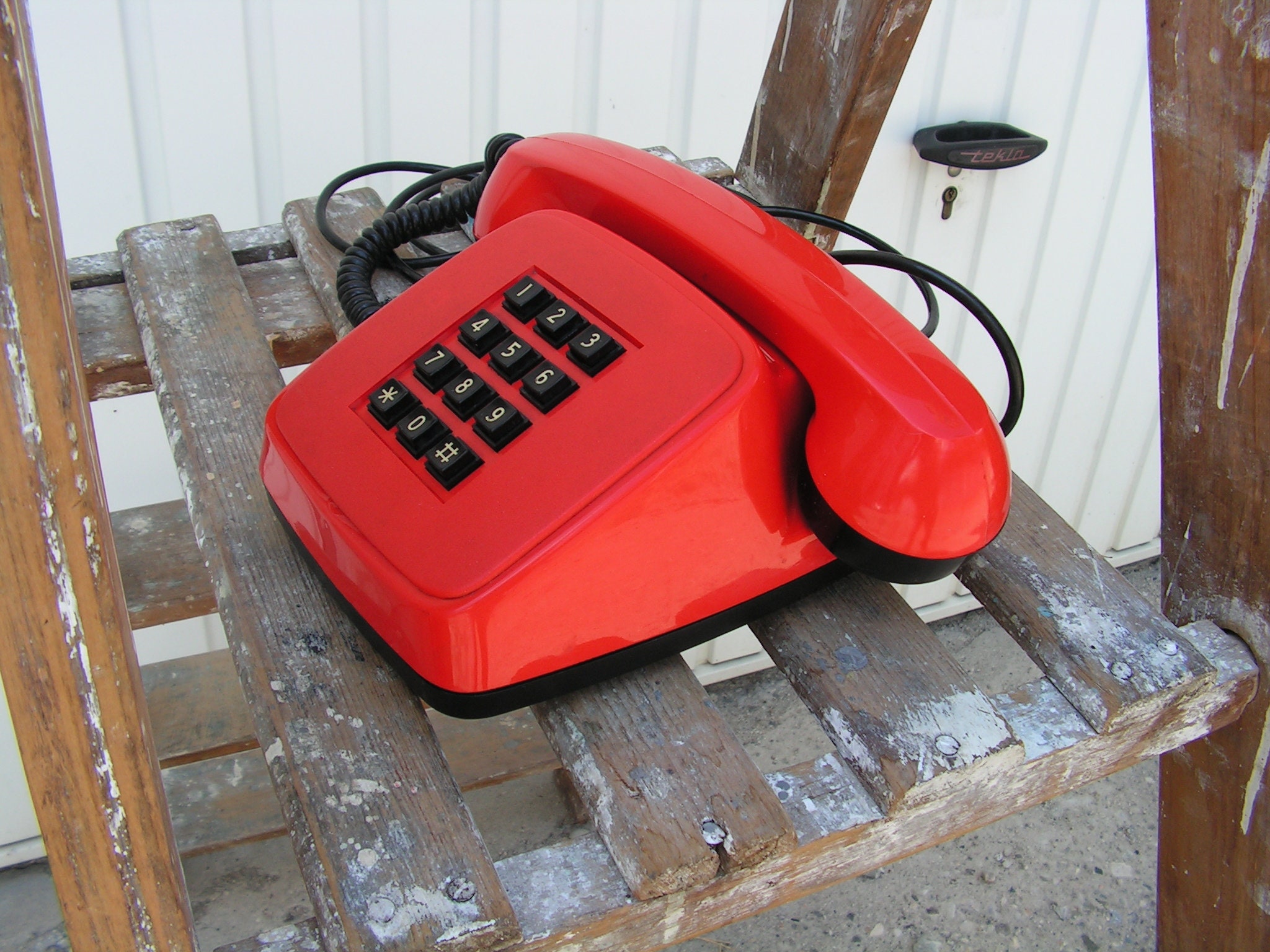 Vintage Buttons Phone Red Buttons Telephone Retro Phone Red | Etsy