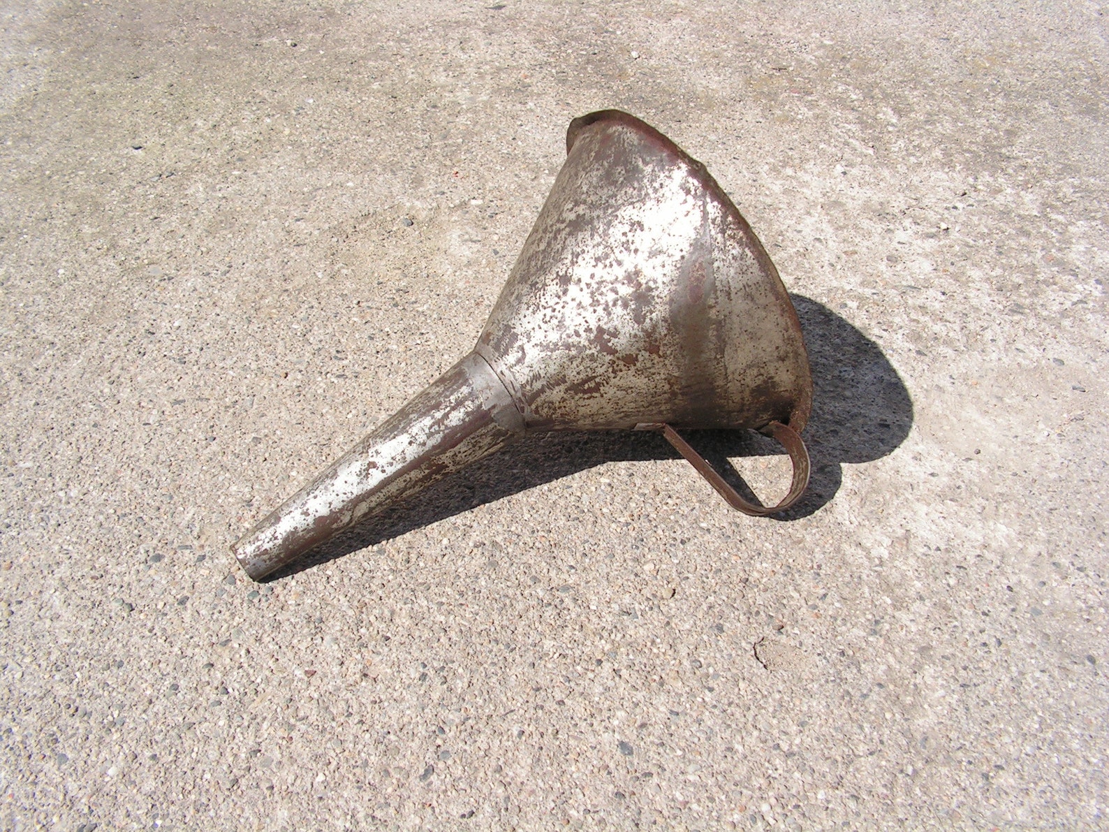 Antique Metal Funnel 1950s Large Rusty Funnel Vintage Utensil - Etsy