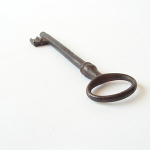 Antique Key Length 13 Cm, Iron Forged Key, Big Key, Long Iron Key, Old ...
