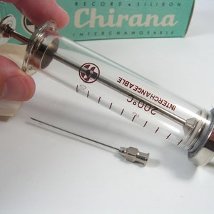 Glass Syringe CHIRANA Glass 10ml Syringe With Needle Pharmacy Décor ...