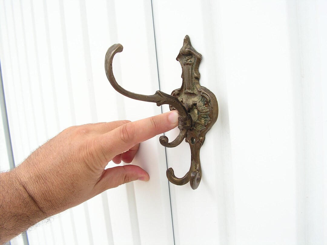 Vintage Brass Hook Lovely Hook Ornaments Brass Coat 4 Hooks Hanger ...