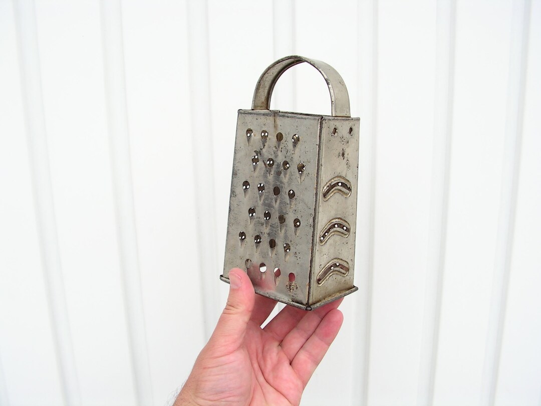 Vintage Tin Grater 1940s, Metal Patina Rectangular Grater, Old Kitchen ...