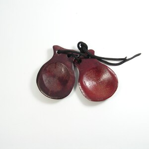 Small Castanets Wooden Castanets Dancing Couple Hand Made Castanets ...