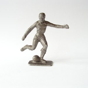 Unique Soccer Player Statuette Figurine Football Player Statuette ...