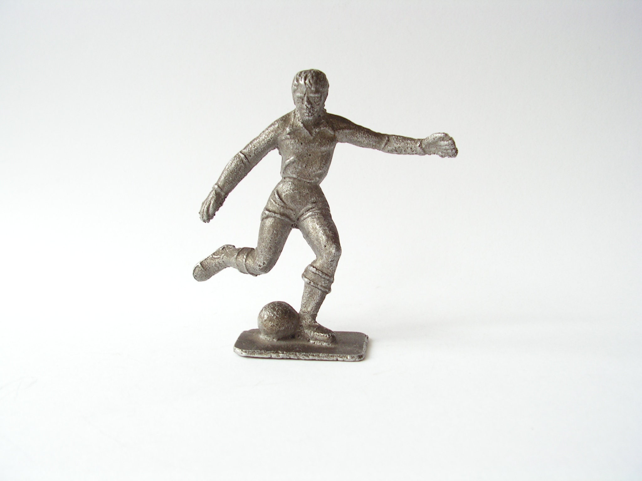 Unique Soccer Player Statuette Figurine Football Player Statuette ...