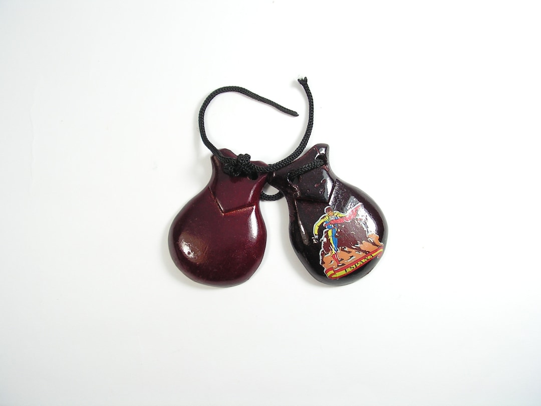 Small Castanets Wooden Castanets Dancing Couple Hand Made Castanets ...