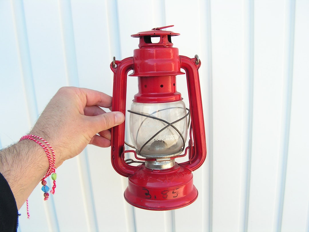 Vintage Kerosene Lantern Gas Lantern Oil Lamp Camping Gas Lantern ...