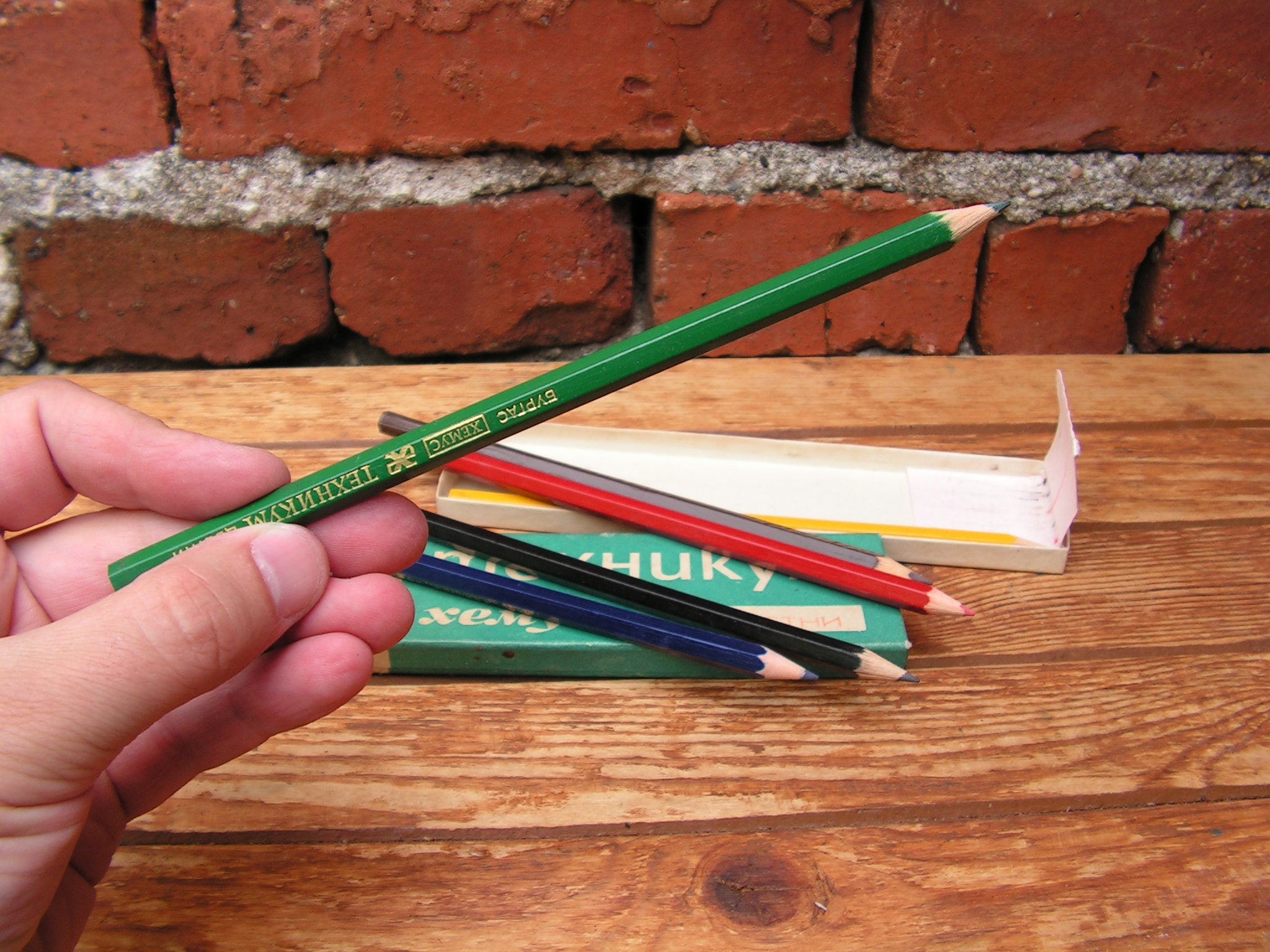 Set of 6 Unused Pencils Colour Pencils Vintage Pencil Box Pensils for ...