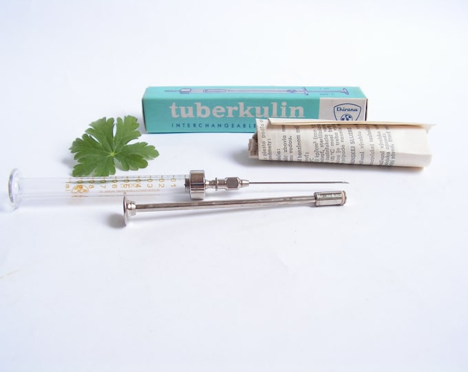 Glass Syringe CHIRANA Glass 1ml Syringe With Needle Pharmacy Décor ...
