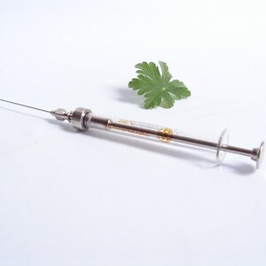 Glass Syringe CHIRANA Glass 1ml Syringe With Needle Pharmacy Décor ...