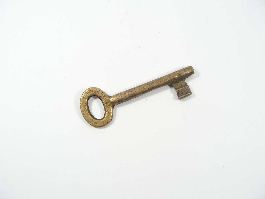 Primitive Key Bulgaria Old Brass Key Antique Beautiful Key Old Door Key ...