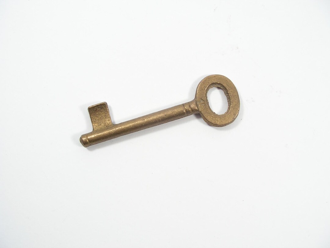 Primitive Key Old Brass Key Antique Key Old Door Key Rustic Skeleton ...