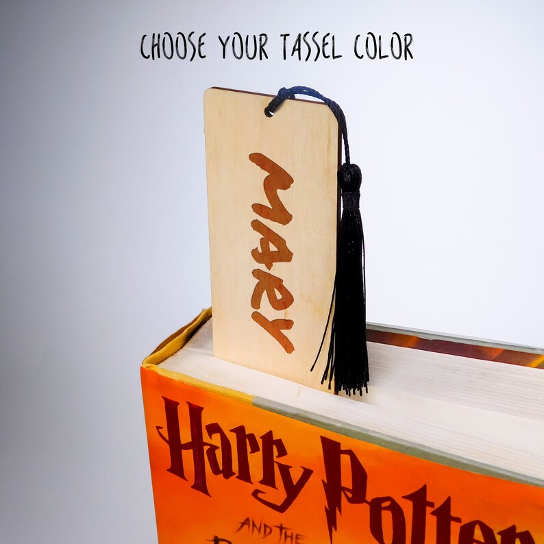 Personalized 'so Many Books' Bookmark: Engraved Birch Wood Gift - Etsy