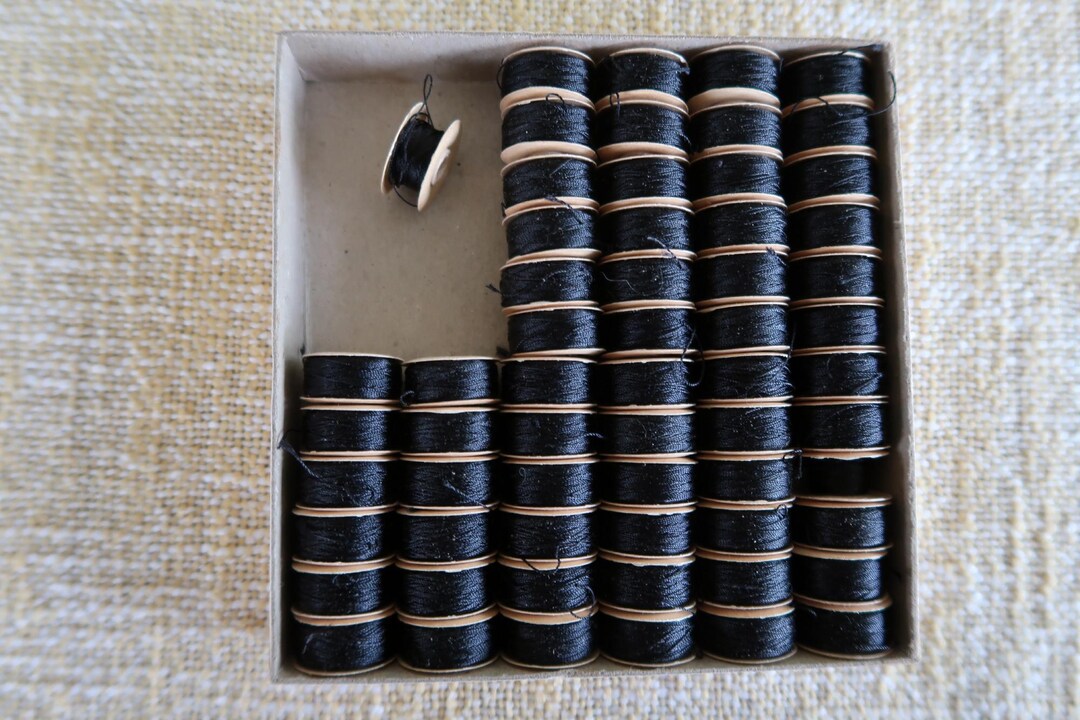 Vintage American Efird Thread Mills Disc Bobbins in Box 61 Spools - Etsy