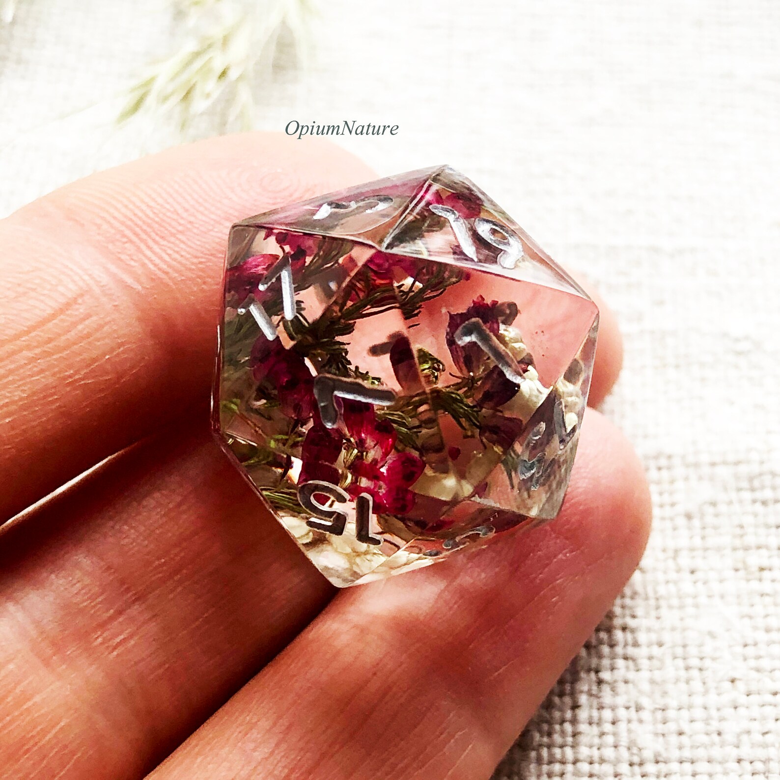 D20 Dice With Real Pink Heather Critical Role Resin Polyhedral - Etsy