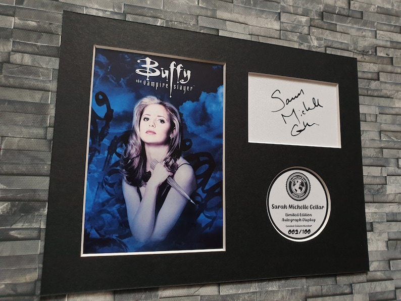 Sarah Michelle Gellar - Buffy the Vampire Slayer Limited Edition Signed ...