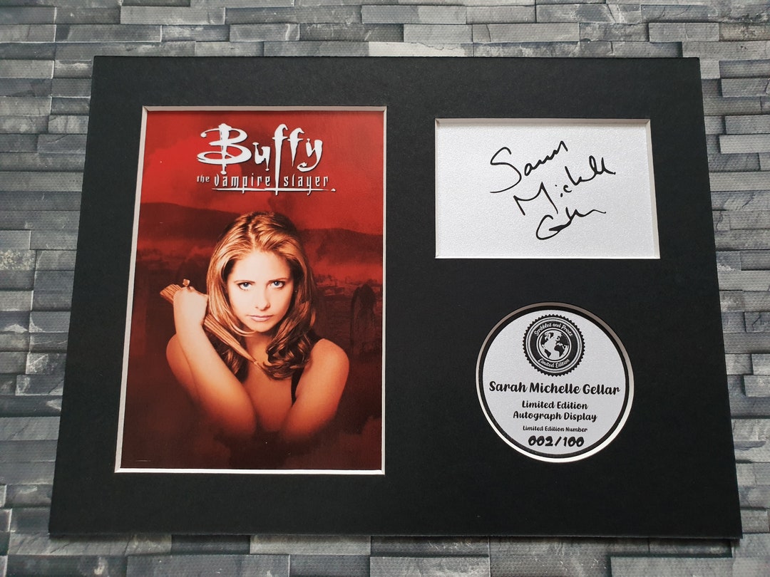 Sarah Michelle Gellar - Buffy the Vampire Slayer Limited Edition Signed ...