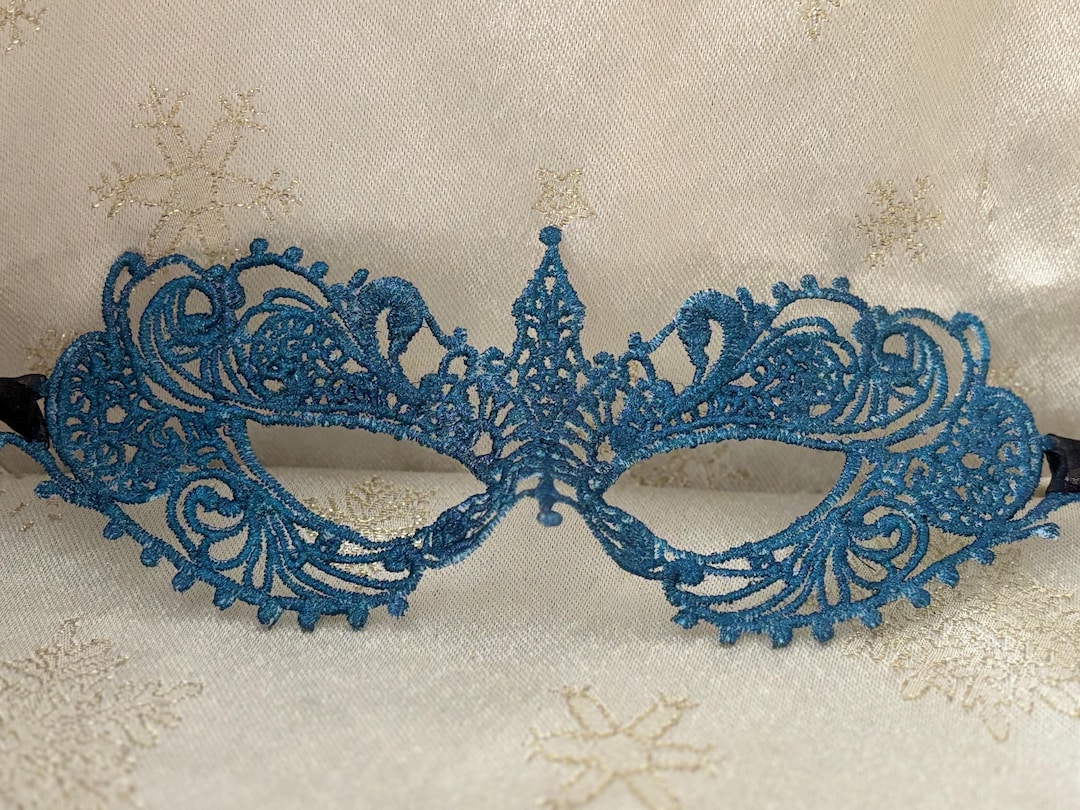Blue Masquerade Mask Lace New Year's Party 2024 Masquerade Balls ...