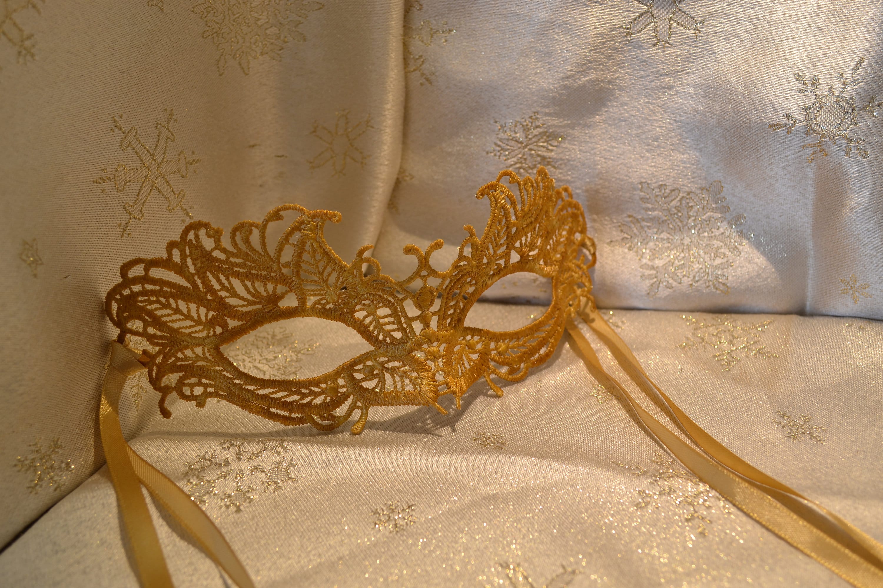Gold Lace Masquerade Mask Gold Satin Ribbon Ties Halloween | Etsy