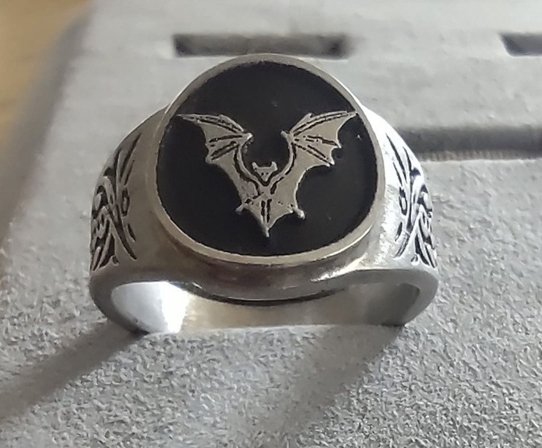 Bat Ring- Chiroptera Mammals -vampire Bats-scary Halloween Jewelry ...