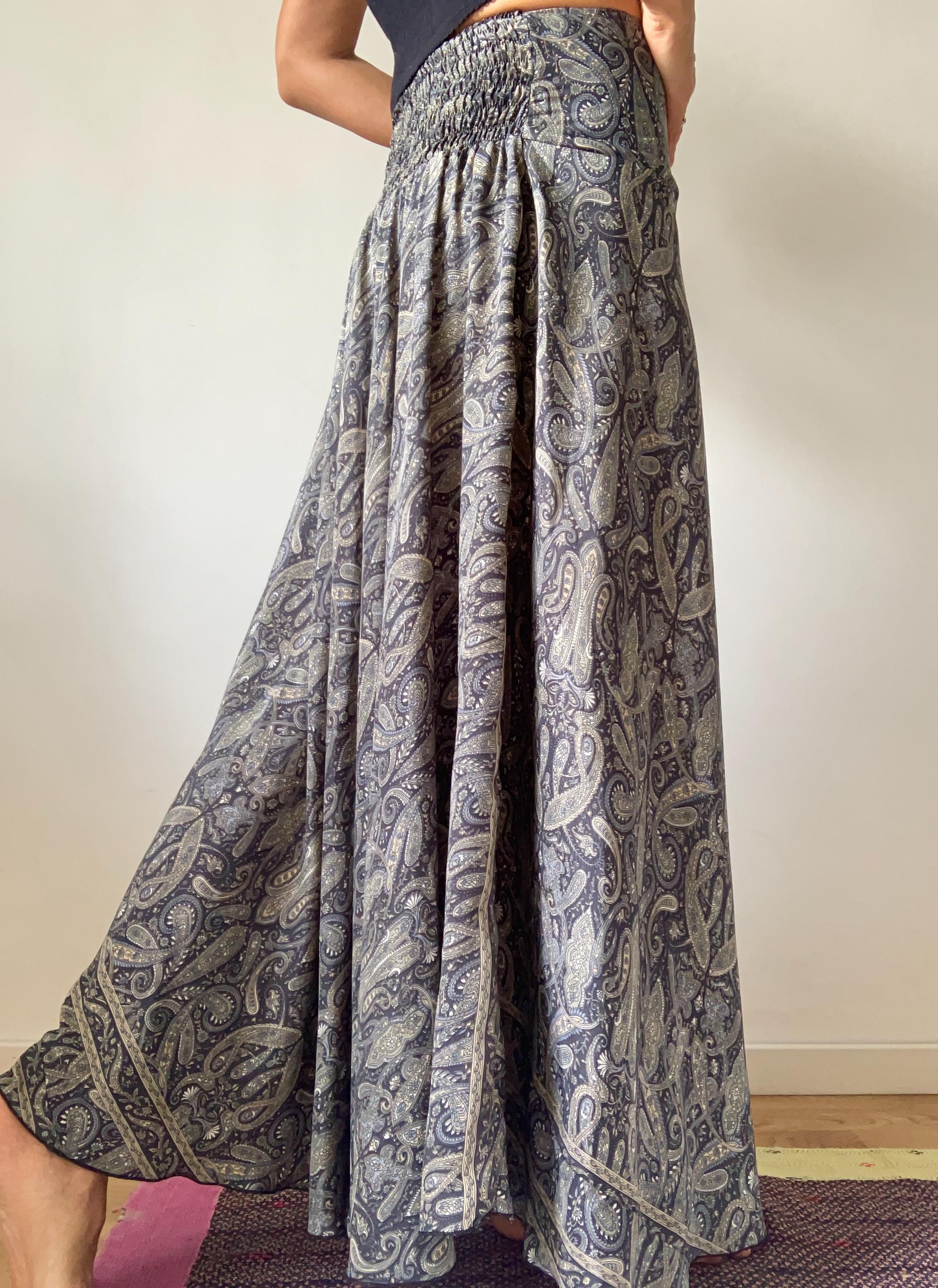 Modest Long Skirt Casual Everyday Outfit Boho Hippie Style Silky Flowy ...