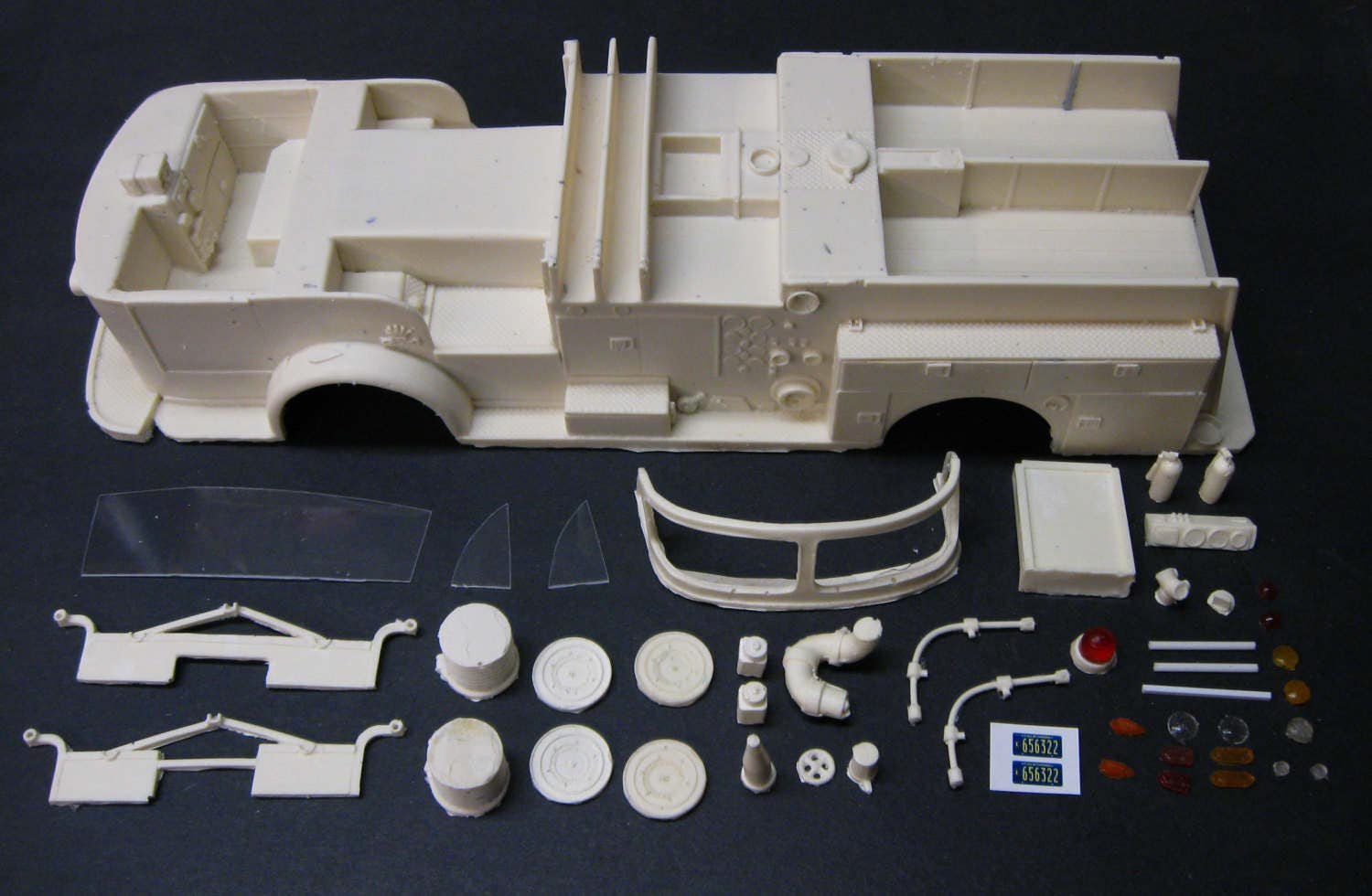 1:25 scale model resin Emergency! Engine 51 Crown Firecoach open cab ...