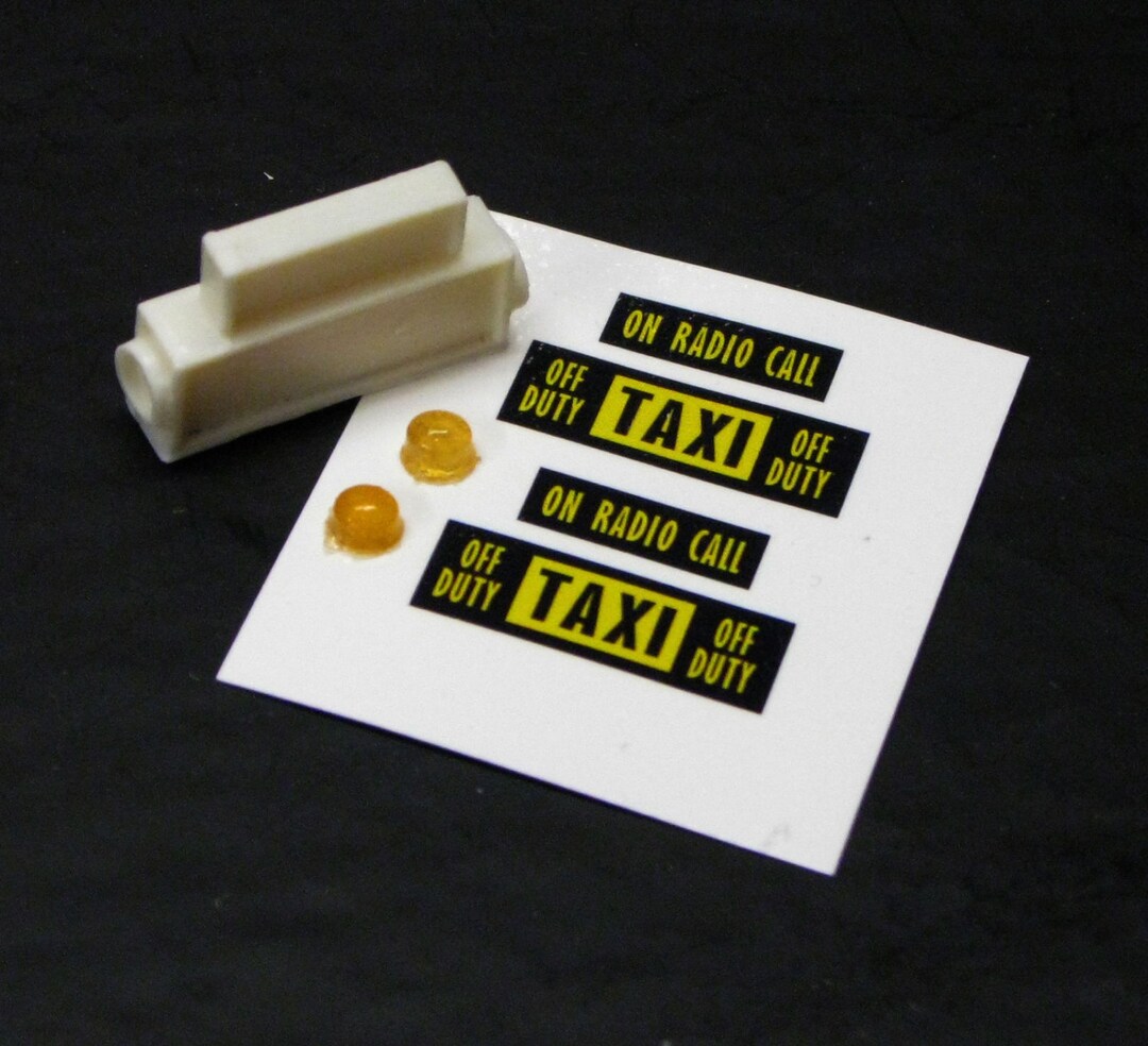 1:25 Scale Model Resin Checker Taxi Cab on Radio Call off Duty Toy Car ...