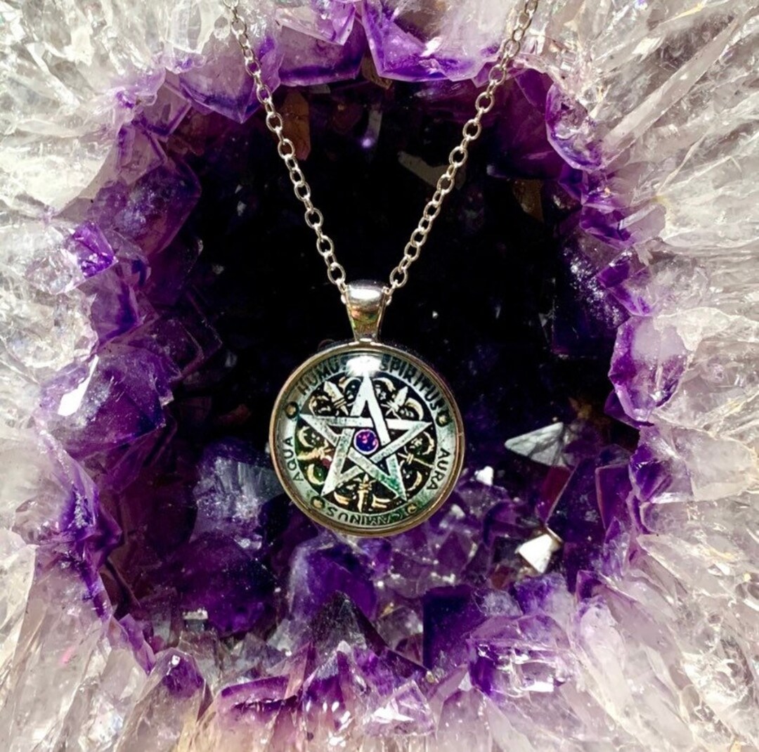 Pentagram Pagan Star Glass Bubble Necklace Wiccan Glass/ Metal Alloy ...