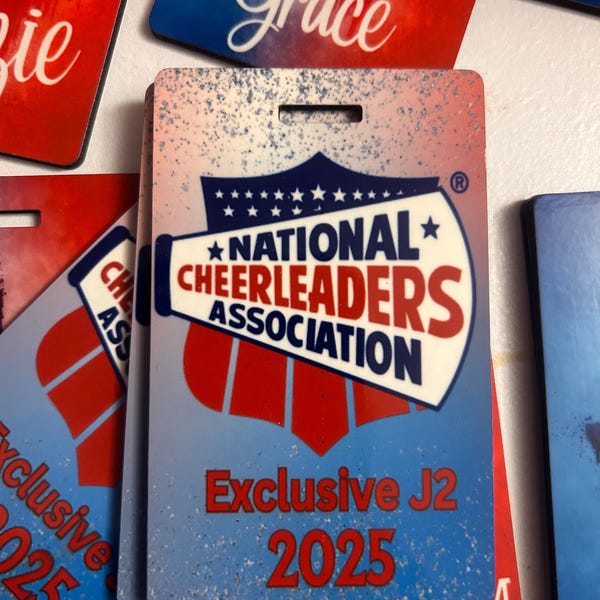 Cheer Bid Keychain - Etsy