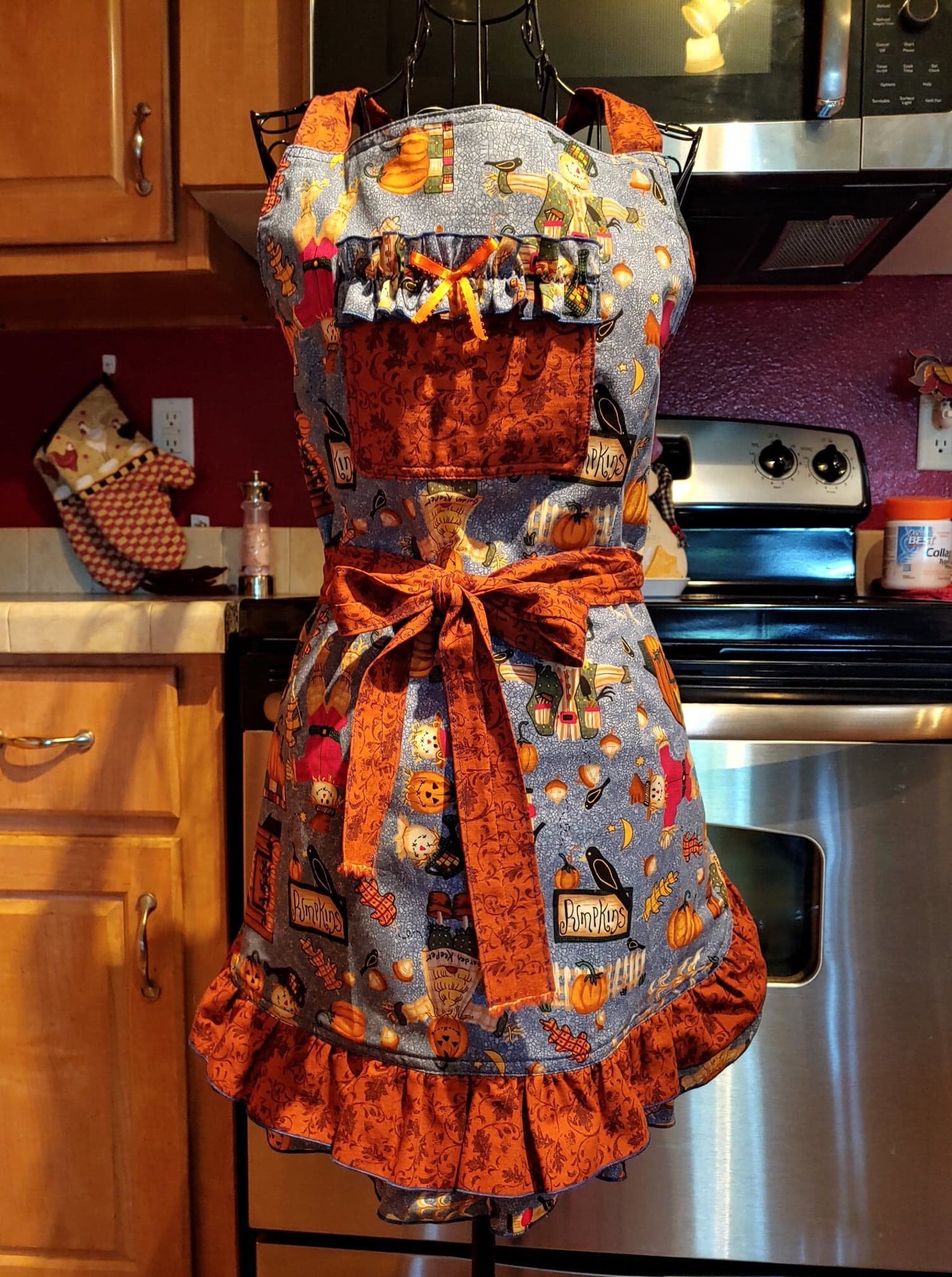 Scarecrow Fall kitchen apron | Etsy