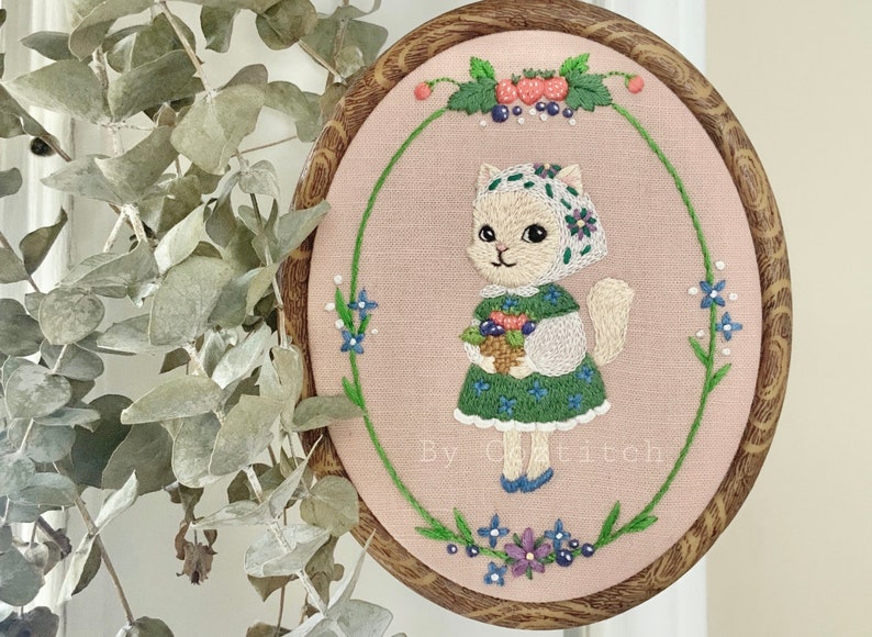 Berry Cat Embroidery Tutorial - Etsy