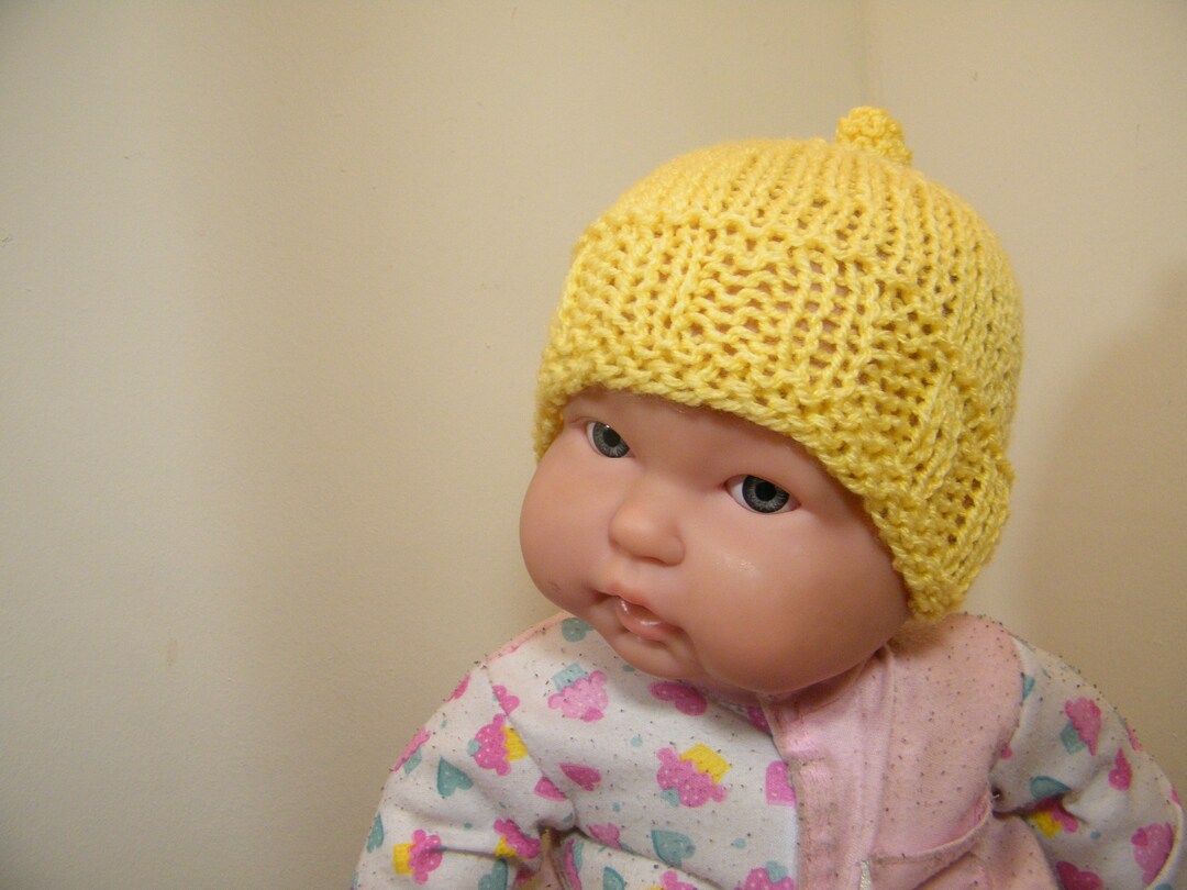 Baby Knit Hats/variety of Colors Pink /white /blue /yellow 3-6 Mos Well ...